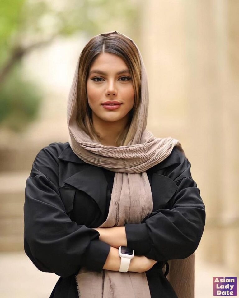 Complete Guide on Dating Mysterious Iranian Women