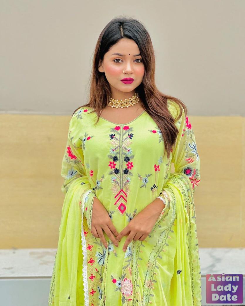 All You Need to Know About Dating a Bangladeshi Woman